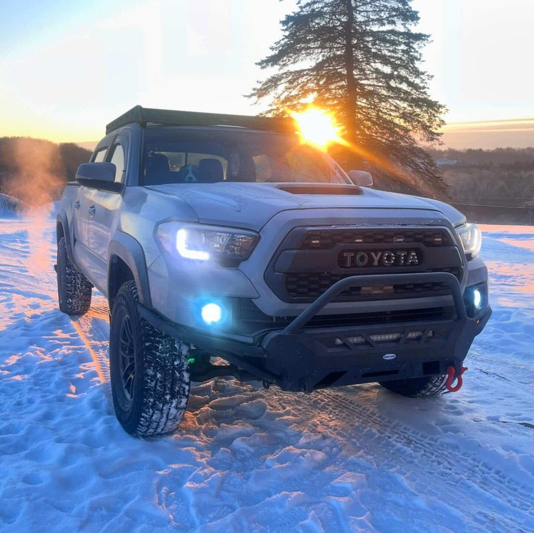 How Can You Stay Safe While Driving on Snowy Roads? – Hooke Road 4x4