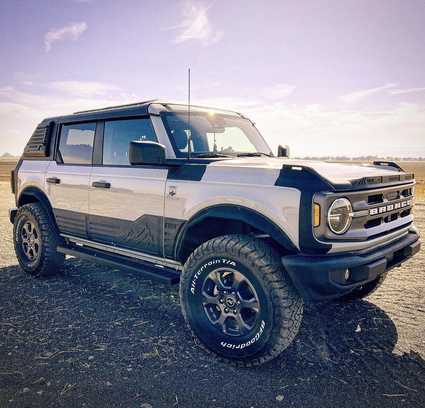 Learn How to Off-Road in a Ford Bronco: A Beginner’s Guide – Hooke Road 4x4
